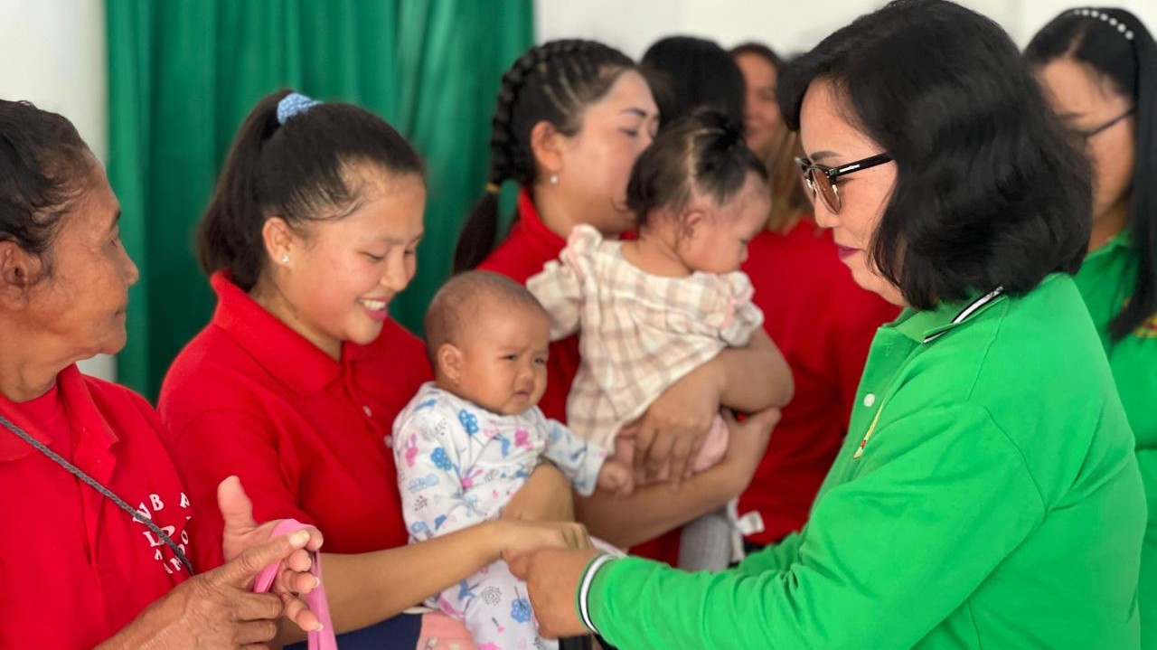 Peringati Hari Bhakti Paguyuban, DWP Rupbasan Manado Kunjungan Kasih ke ...